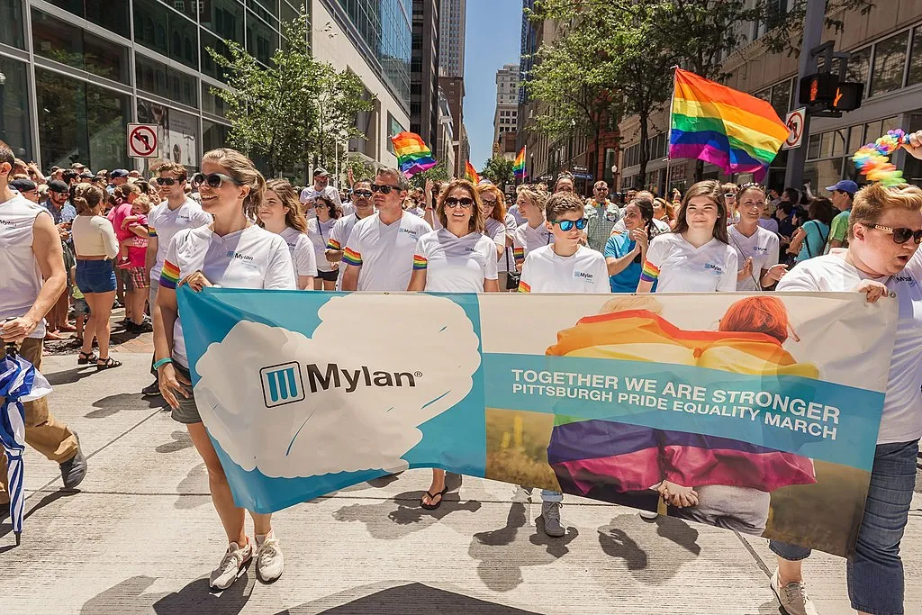 Maia Mindel - Liberal Currents