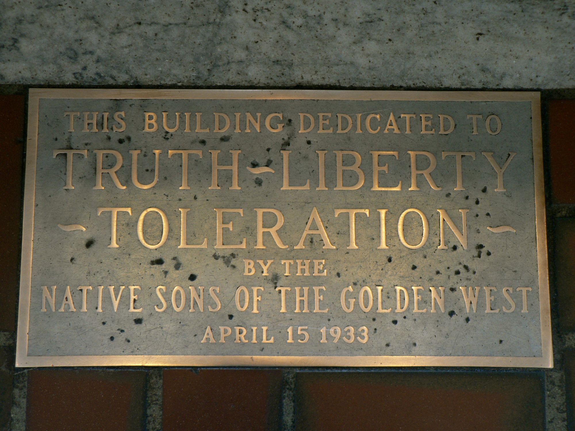 Understanding Liberalism in Moral Terms: Michael Walzer's "The Struggle ...